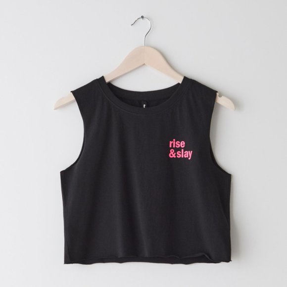 Sinsay | Tops | Nwt Rise Slay Crop Top Black | Poshmark